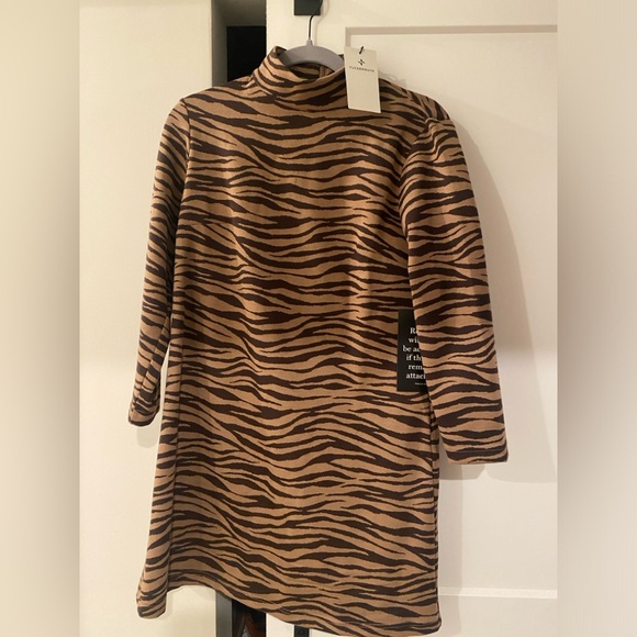 Tuckernuck | Dresses | Nwt Tuckernernuck Mod Ellie Mock Neck Dress In ...